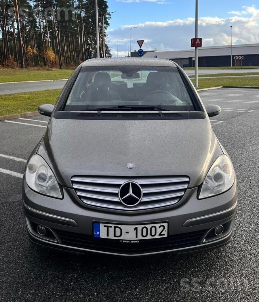 Grey Mercedes-Benz B 180 2006 in Riga, with an engine capacity of 2.00 L and mileage of 314 thousand km for 2500 €, photo 8 on AUTOMOTO.COM.LV