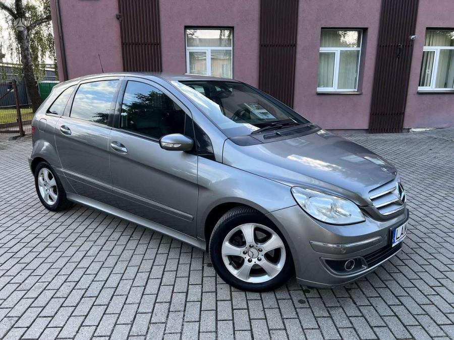 Grey Mercedes-Benz B 180 2006 in Siauliai, with an engine capacity of 2.00 L and mileage of 313 thousand km for 2690 €, photo 6 on AUTOMOTO.COM.LV