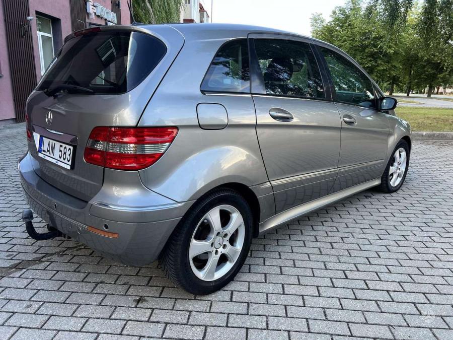 Grey Mercedes-Benz B 180 2006 in Siauliai, with an engine capacity of 2.00 L and mileage of 313 thousand km for 2690 €, photo 13 on AUTOMOTO.COM.LV