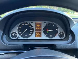 Grey Mercedes-Benz B 180 2006 in Siauliai, with an engine capacity of 2.00 L and mileage of 313 thousand km for 2690 €, photo 24 on AUTOMOTO.COM.LV