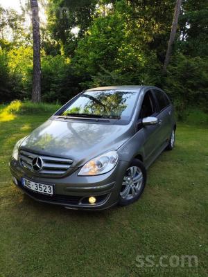 Pelēks Mercedes-Benz B 180 2008 Rēzekne, ar dzinēja tilpumu 2.00 L un nobraukumu 229 tūkst. km par 3100 €, foto  vietnē AUTOMOTO.COM.LV