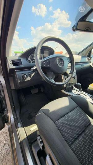 Grey Mercedes-Benz B 180 2008 in Kaunas, with an engine capacity of 1.99 L and mileage of 200 thousand km for 2690 €, photo 12 on AUTOMOTO.COM.LV
