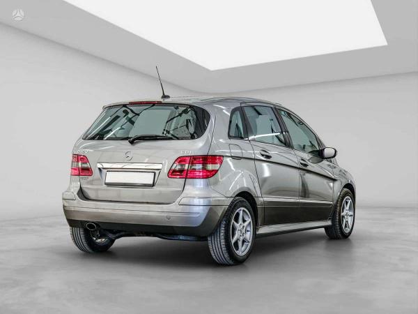 Pelēks Mercedes-Benz B 180 2008 Kauņa, ar dzinēja tilpumu 2.00 L un nobraukumu 222 tūkst. km par 3990 €, foto 4 vietnē AUTOMOTO.COM.LV