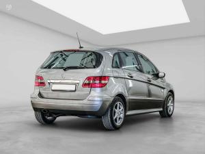 Pelēks Mercedes-Benz B 180 2008 Kauņa, ar dzinēja tilpumu 2.00 L un nobraukumu 222 tūkst. km par 3990 €, foto 4 vietnē AUTOMOTO.COM.LV
