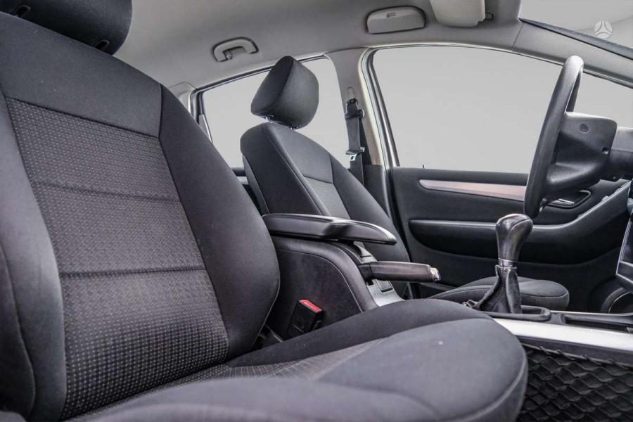 Pelēks Mercedes-Benz B 180 2008 Kauņa, ar dzinēja tilpumu 2.00 L un nobraukumu 222 tūkst. km par 3990 €, foto 8 vietnē AUTOMOTO.COM.LV