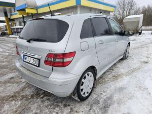 Pelēks Mercedes-Benz B 180 2009 Kauņa, ar dzinēja tilpumu 1.99 L un nobraukumu 288 tūkst. km par 3550 €, foto 13 vietnē AUTOMOTO.COM.LV