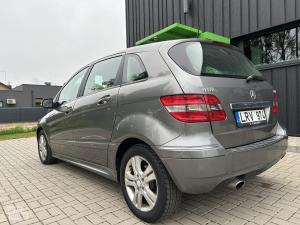 Pelēks Mercedes-Benz B 180 2009 Kauņa, ar dzinēja tilpumu 2.00 L un nobraukumu 270 tūkst. km par 1850 €, foto 4 vietnē AUTOMOTO.COM.LV