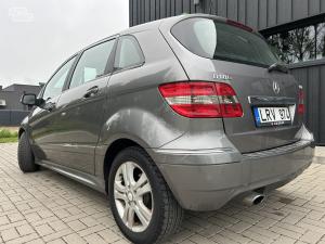 Pelēks Mercedes-Benz B 180 2009 Kauņa, ar dzinēja tilpumu 2.00 L un nobraukumu 270 tūkst. km par 1850 €, foto 5 vietnē AUTOMOTO.COM.LV