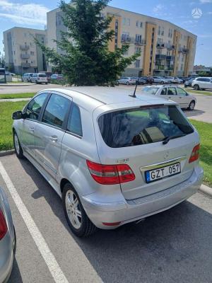 Grey Mercedes-Benz B 180 2010 in Marijampole, with an engine capacity of 1.99 L and mileage of 124 thousand km for 3800 €, photo 3 on AUTOMOTO.COM.LV