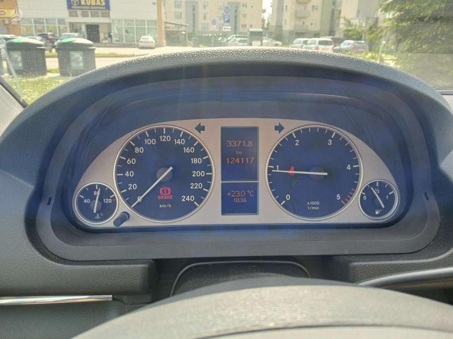 Grey Mercedes-Benz B 180 2010 in Marijampole, with an engine capacity of 1.99 L and mileage of 124 thousand km for 3800 €, photo 19 on AUTOMOTO.COM.LV