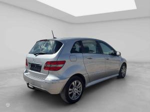 Pelēks Mercedes-Benz B 180 2011 Kauņa, ar dzinēja tilpumu 0.00 L un nobraukumu 211 tūkst. km par 4390 €, foto 7 vietnē AUTOMOTO.COM.LV