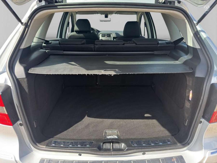 Pelēks Mercedes-Benz B 180 2011 Kauņa, ar dzinēja tilpumu 0.00 L un nobraukumu 211 tūkst. km par 4390 €, foto 20 vietnē AUTOMOTO.COM.LV