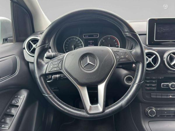 Pelēks Mercedes-Benz B 180 2012 Kauņa, ar dzinēja tilpumu 1.80 L un nobraukumu 270 tūkst. km par 5490 €, foto 10 vietnē AUTOMOTO.COM.LV