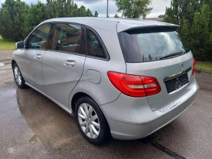 Grey Mercedes-Benz B 180 2012 in Ukmerge, with an engine capacity of 1.60 L and mileage of 255 thousand km for 6250 €, photo 6 on AUTOMOTO.COM.LV