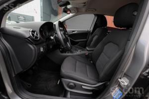 Grey Mercedes-Benz B 180 2012 in Jelgava, with an engine capacity of 1.60 L and mileage of 65 thousand km for 7350 €, photo 8 on AUTOMOTO.COM.LV
