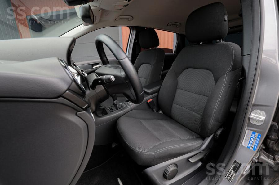 Grey Mercedes-Benz B 180 2012 in Jelgava, with an engine capacity of 1.60 L and mileage of 65 thousand km for 7350 €, photo 10 on AUTOMOTO.COM.LV