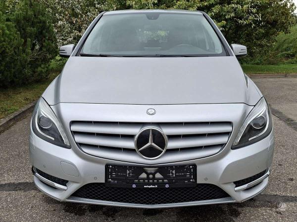 Pelēks Mercedes-Benz B 180 2012 Ukmergė, ar dzinēja tilpumu 1.60 L un nobraukumu 26 tūkst. km par 5500 €, foto 2 vietnē AUTOMOTO.COM.LV