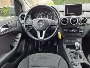 Grey Mercedes-Benz B 180 2012 in Ukmerge, with an engine capacity of 1.60 L and mileage of 26 thousand km for 5500 €, photo 7 on AUTOMOTO.COM.LV