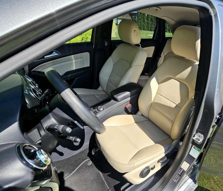 Pelēks Mercedes-Benz B 180 2012 Alīta, ar dzinēja tilpumu 1.80 L un nobraukumu 363 tūkst. km par 5999 €, foto 9 vietnē AUTOMOTO.COM.LV