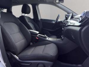 Pelēks Mercedes-Benz B 180 2013 Kauņa, ar dzinēja tilpumu 1.80 L un nobraukumu 241 tūkst. km par 6999 €, foto 9 vietnē AUTOMOTO.COM.LV
