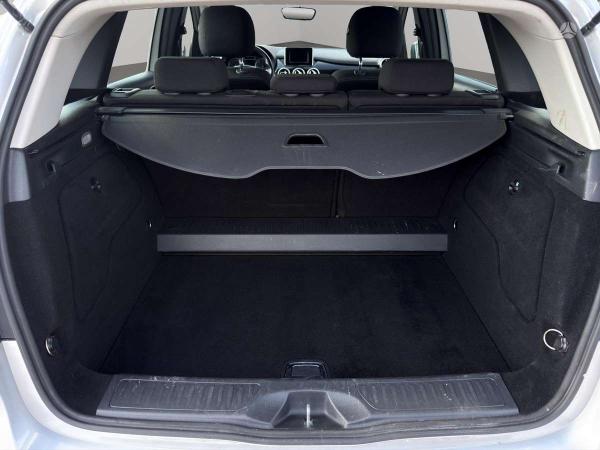 Pelēks Mercedes-Benz B 180 2013 Kauņa, ar dzinēja tilpumu 1.80 L un nobraukumu 241 tūkst. km par 6999 €, foto 11 vietnē AUTOMOTO.COM.LV