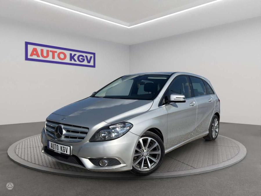 Pelēks Mercedes-Benz B 180 2013 Kauņa, ar dzinēja tilpumu 1.80 L un nobraukumu 241 tūkst. km par 6999 €, foto 1 vietnē AUTOMOTO.COM.LV