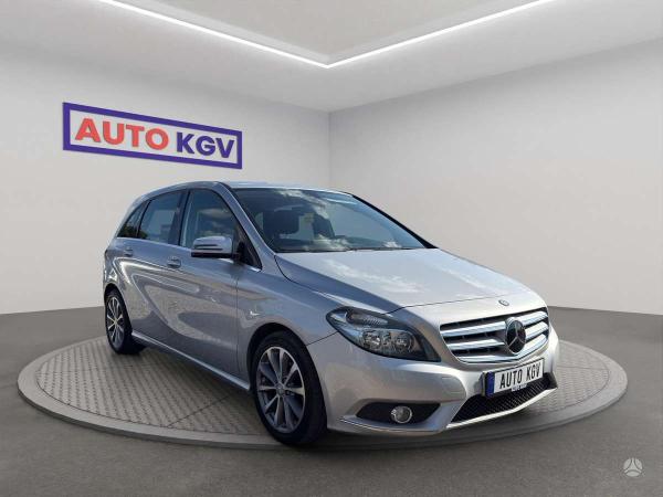 Mercedes-Benz B 180 2013 in Kaunas on AUTOMOTO.COM.LV Grey Mercedes-Benz B 180 2013 in Kaunas, with an engine capacity of 1.80 L and mileage of 241 thousand km for 6999 €, photo 8 on AUTOMOTO.COM.LV
