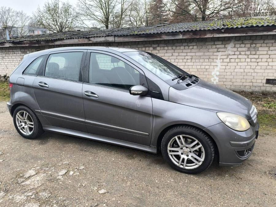 Grey Mercedes-Benz B 180 2007 in Marijampole, with an engine capacity of 1.90 L and mileage of 266 thousand km for 500 €, photo 5 on AUTOMOTO.COM.LV