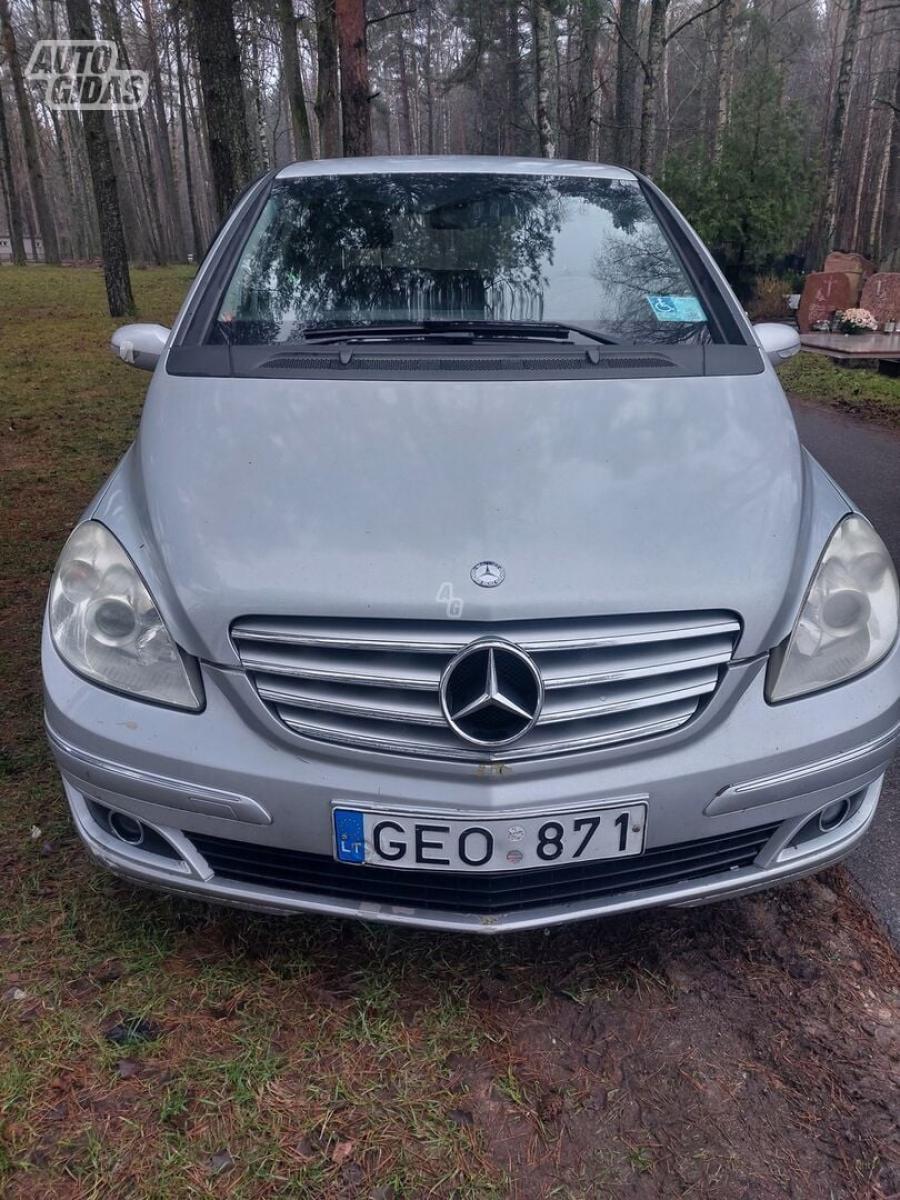 Grey Mercedes-Benz B 180 2005 in Klaipeda, with an engine capacity of 2.00 L and mileage of 206 thousand km for 900 €, photo 1 on AUTOMOTO.COM.LV