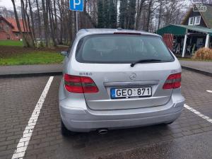 Grey Mercedes-Benz B 180 2005 in Klaipeda, with an engine capacity of 2.00 L and mileage of 206 thousand km for 900 €, photo 5 on AUTOMOTO.COM.LV