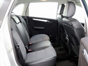 Pelēks Mercedes-Benz B 180 2005 Tallina, ar dzinēja tilpumu 2.00 L un nobraukumu 279 tūkst. km par 1299 €, foto 8 vietnē AUTOMOTO.COM.LV