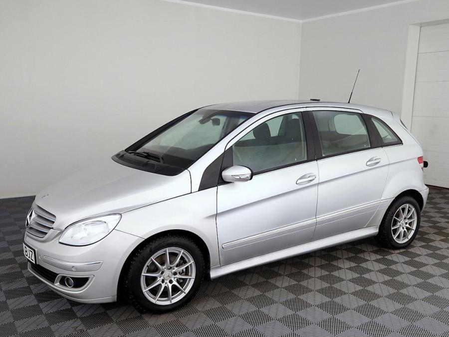Pelēks Mercedes-Benz B 180 2005 Tallina, ar dzinēja tilpumu 2.00 L un nobraukumu 279 tūkst. km par 1299 €, foto 10 vietnē AUTOMOTO.COM.LV