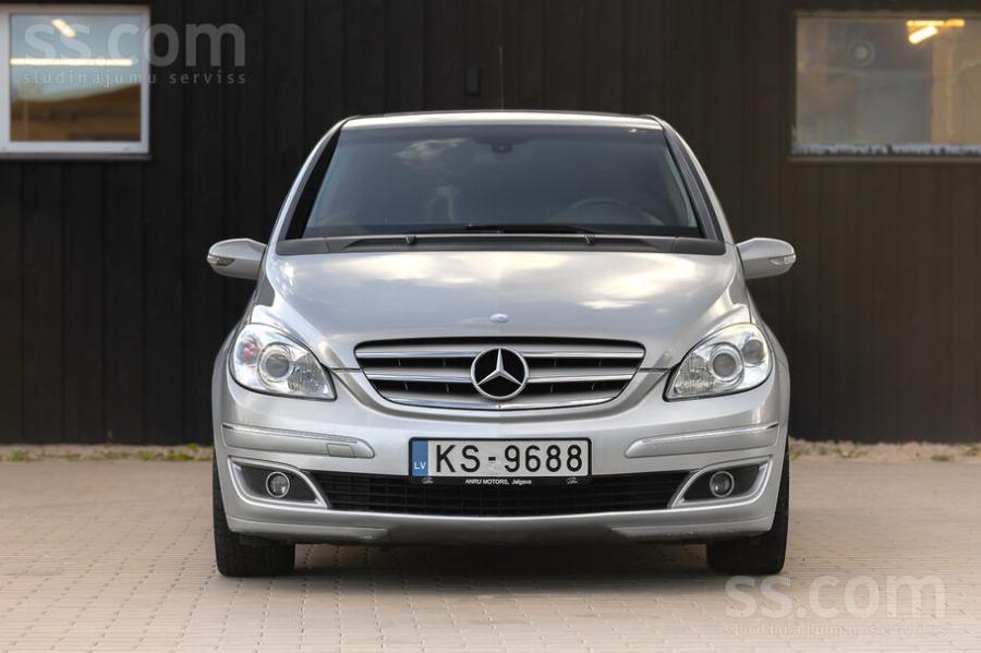 Pelēks Mercedes-Benz B 180 2005 Jelgava, ar dzinēja tilpumu 2.00 L un nobraukumu 205 tūkst. km par 2100 €, foto 1 vietnē AUTOMOTO.COM.LV