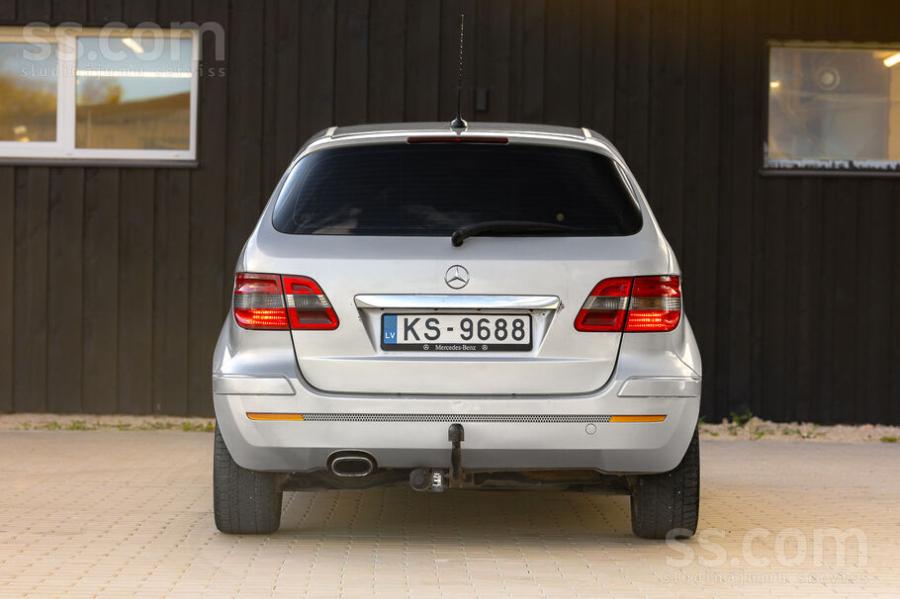 Pelēks Mercedes-Benz B 180 2005 Jelgava, ar dzinēja tilpumu 2.00 L un nobraukumu 205 tūkst. km par 2100 €, foto 5 vietnē AUTOMOTO.COM.LV