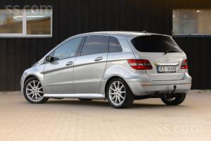 Pelēks Mercedes-Benz B 180 2005 Jelgava, ar dzinēja tilpumu 2.00 L un nobraukumu 205 tūkst. km par 2100 €, foto 6 vietnē AUTOMOTO.COM.LV