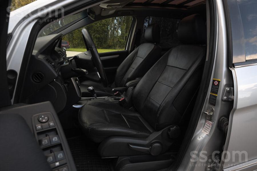 Pelēks Mercedes-Benz B 180 2005 Jelgava, ar dzinēja tilpumu 2.00 L un nobraukumu 205 tūkst. km par 2100 €, foto 14 vietnē AUTOMOTO.COM.LV