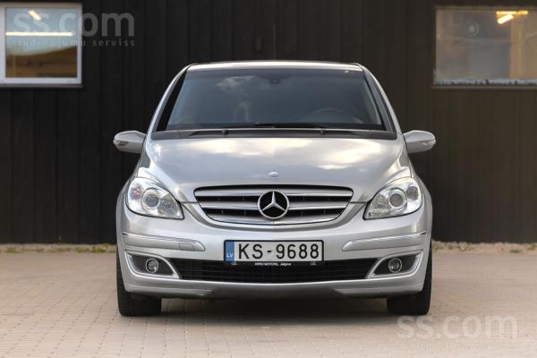 Grey Mercedes-Benz B 180 2005 in Jelgava, with an engine capacity of 2.00 L and mileage of 205 thousand km for 2100 €, photo 1 on AUTOMOTO.COM.LV