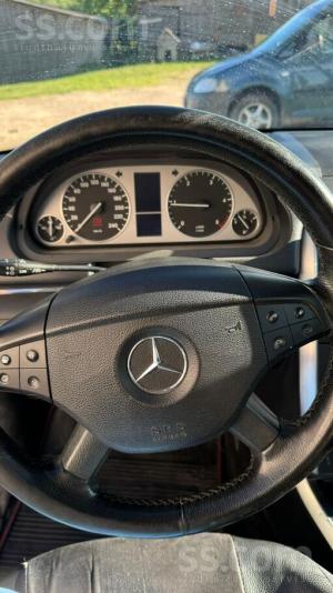 Pelēks Mercedes-Benz B 180 2007 Ludza, ar dzinēja tilpumu 2.00 L un nobraukumu 417 tūkst. km par 850 €, foto 4 vietnē AUTOMOTO.COM.LV
