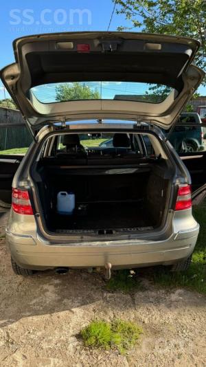 Pelēks Mercedes-Benz B 180 2007 Ludza, ar dzinēja tilpumu 2.00 L un nobraukumu 417 tūkst. km par 850 €, foto 5 vietnē AUTOMOTO.COM.LV