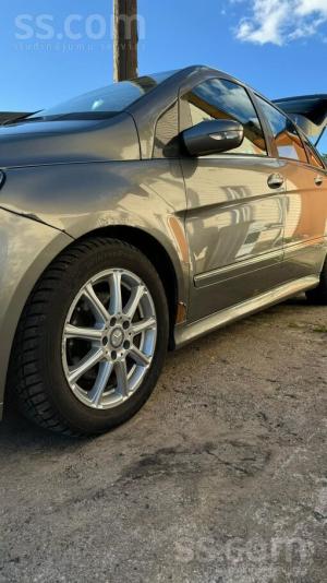 Pelēks Mercedes-Benz B 180 2007 Ludza, ar dzinēja tilpumu 2.00 L un nobraukumu 417 tūkst. km par 850 €, foto 13 vietnē AUTOMOTO.COM.LV