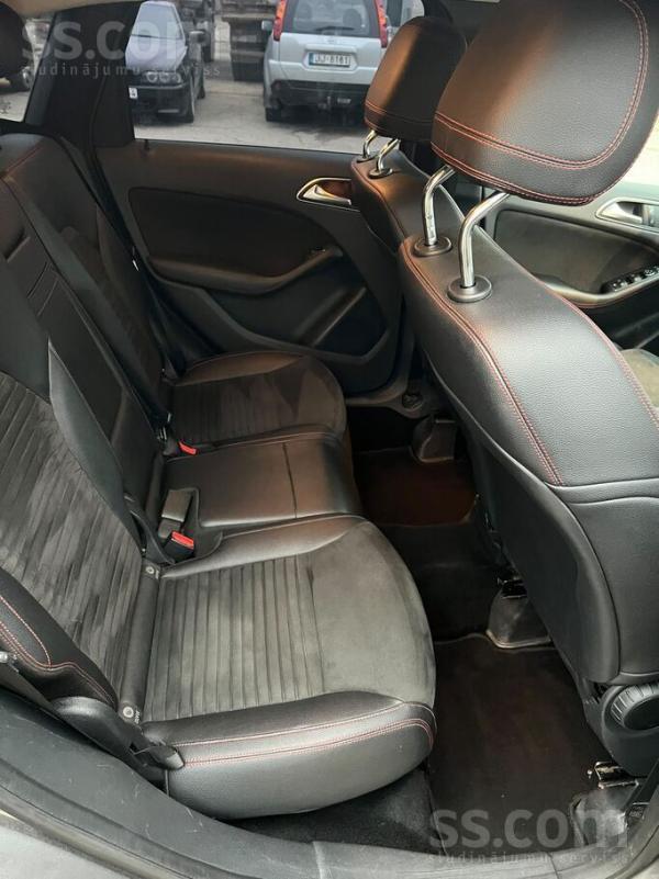Pelēks Mercedes-Benz B 180 2013 Rīga, ar dzinēja tilpumu 1.80 L un nobraukumu 234 tūkst. km par 5000 €, foto 11 vietnē AUTOMOTO.COM.LV