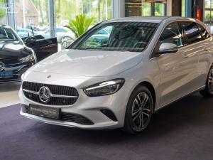 Pelēks Mercedes-Benz B 180 2023 Kauņa, ar dzinēja tilpumu 2.00 L un nobraukumu 30 tūkst. km par 31439 €, foto 9 vietnē AUTOMOTO.COM.LV