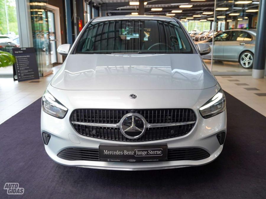 Pelēks Mercedes-Benz B 180 2023 Kauņa, ar dzinēja tilpumu 2.00 L un nobraukumu 30 tūkst. km par 31439 €, foto 10 vietnē AUTOMOTO.COM.LV