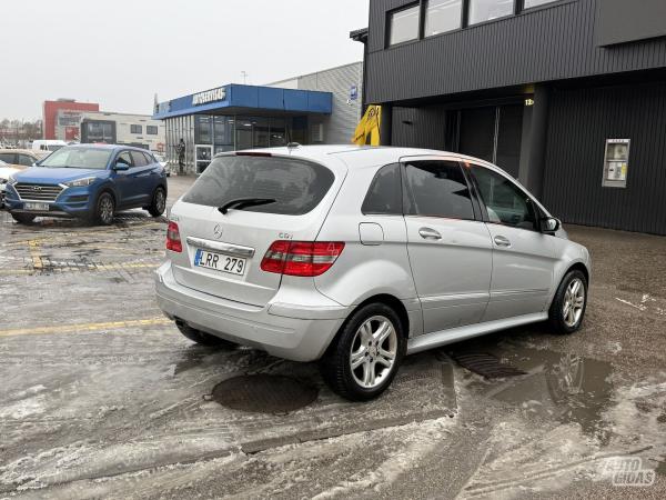 Mercedes-Benz B 180 2005 Šauļi, ar dzinēja tilpumu 2.00 L un nobraukumu 325 tūkst. km par 1650 €, foto 5 vietnē AUTOMOTO.COM.LV