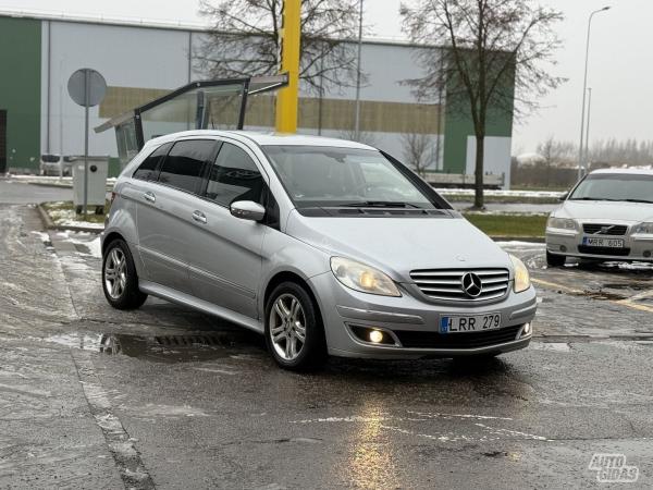 Mercedes-Benz B 180 2005 in Siauliai, with an engine capacity of 2.00 L and mileage of 325 thousand km for 1450 €, photo 2 on AUTOMOTO.COM.LV