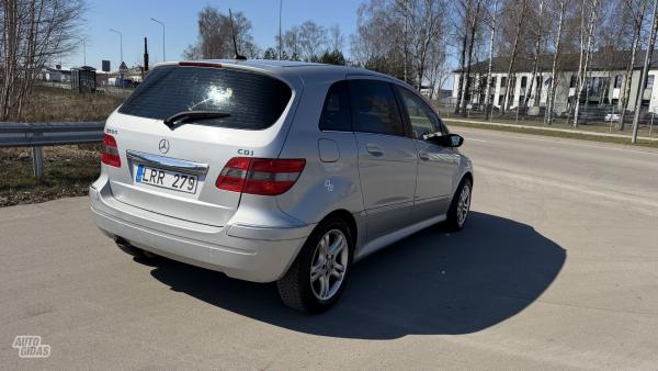 Mercedes-Benz B 180 2005 Šauļi, ar dzinēja tilpumu 2.00 L un nobraukumu 325 tūkst. km par 1850 €, foto 5 vietnē AUTOMOTO.COM.LV