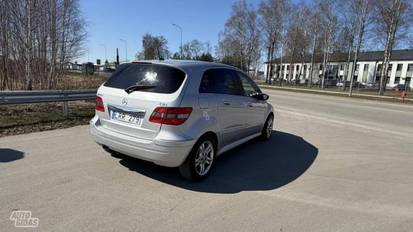 Mercedes-Benz B 180 2005 in Siauliai, with an engine capacity of 2.00 L and mileage of 325 thousand km for 1850 €, photo 5 on AUTOMOTO.COM.LV