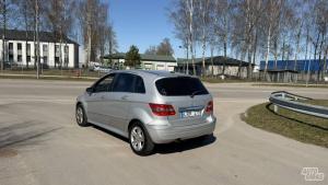 Mercedes-Benz B 180 2005 Šauļi, ar dzinēja tilpumu 2.00 L un nobraukumu 325 tūkst. km par 1850 €, foto 6 vietnē AUTOMOTO.COM.LV