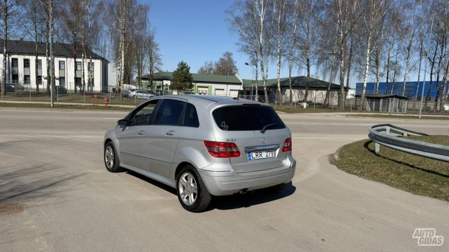 Mercedes-Benz B 180 2005 Šauļi, ar dzinēja tilpumu 2.00 L un nobraukumu 325 tūkst. km par 1850 €, foto 6 vietnē AUTOMOTO.COM.LV