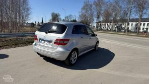 Mercedes-Benz B 180 2005 Šauļi, ar dzinēja tilpumu 2.00 L un nobraukumu 325 tūkst. km par 1650 €, foto 6 vietnē AUTOMOTO.COM.LV